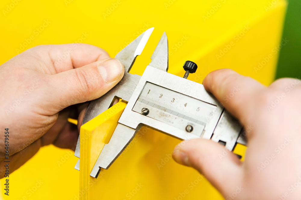 Plywood thickness measurement. Measurement and assembly of wooden ...