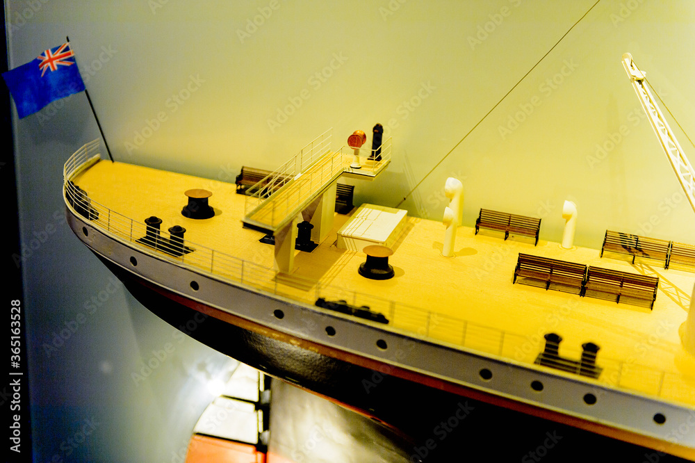 Foto De Belfast Ni July 14 2016 Close View Of The Model Of Titanic In The Titanic Belfast