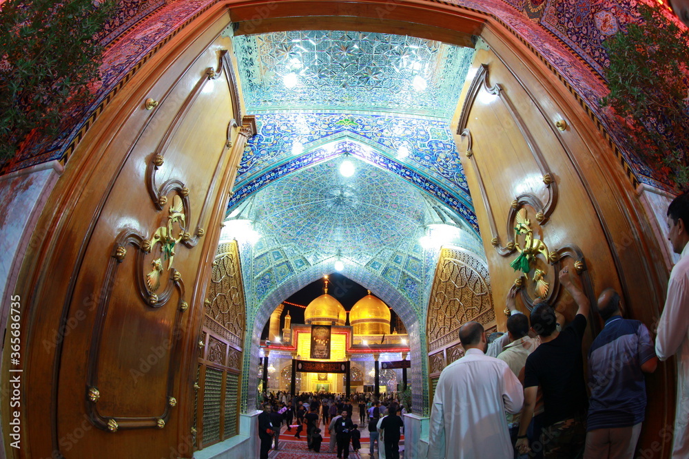 The shrine of Imam Musa Al-Kadhim and Imam Muhammad Al-Jawad in Al ...
