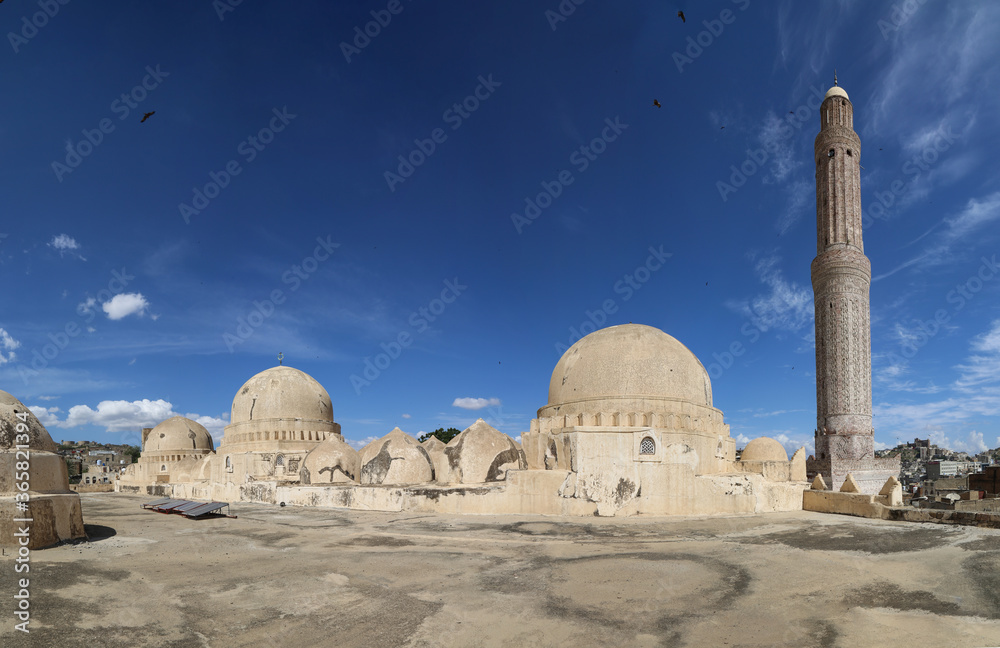 Al-Mudhafar Historical Mosque and School is one of the most important ...