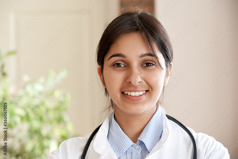 Indian Female Doctor Images