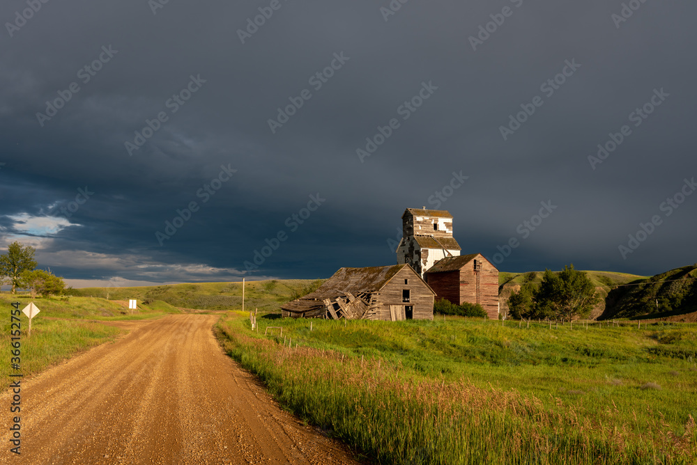 Old abandoned grain elevator in the badlands ghost town of Sharples ...