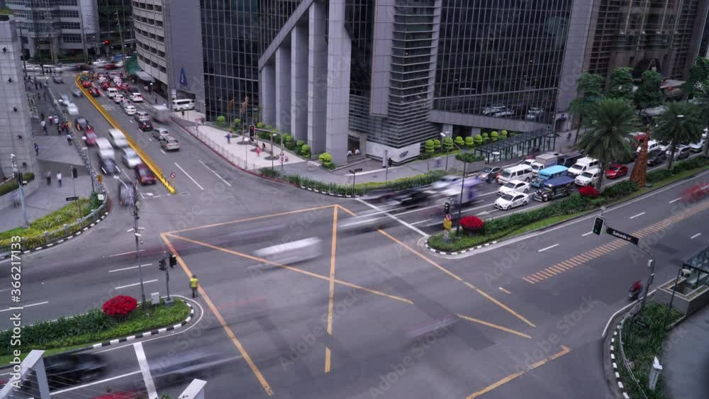 Cars Travelling At The Intersection Of Ayala Avenue In Makati City ...