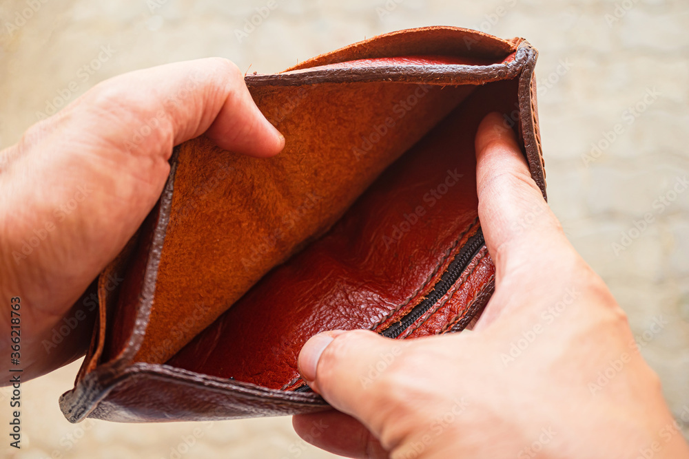 Foto de The pockets of the poor who do not have money because of the ...