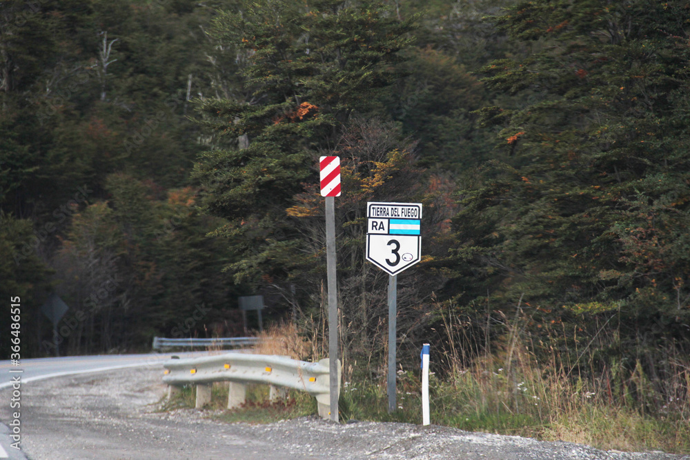 Road trip: placa indicando ruta 3, na Argentina, a caminho de ushuaia ...