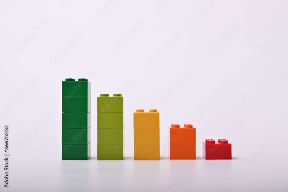 You can see a graph built from building blocks. The colors are arranged ...