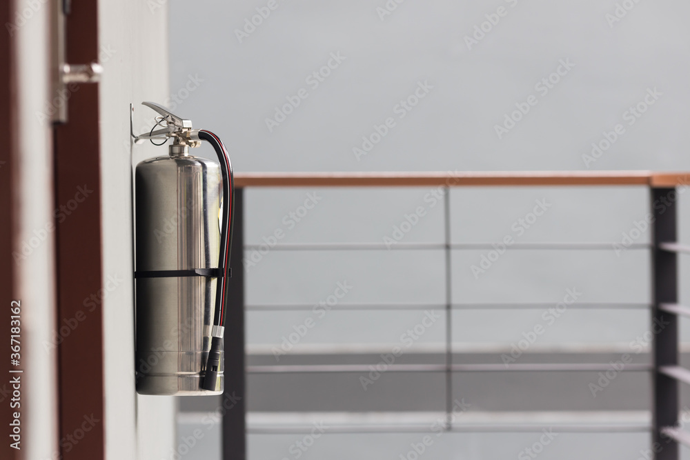 Fire extinguisher in the operating department . Install a fire ...