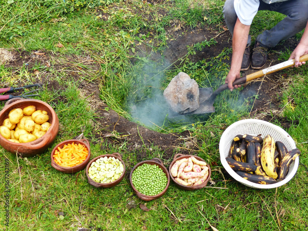 The pachamanca is an ancestral cooking process, part of ritual of ...