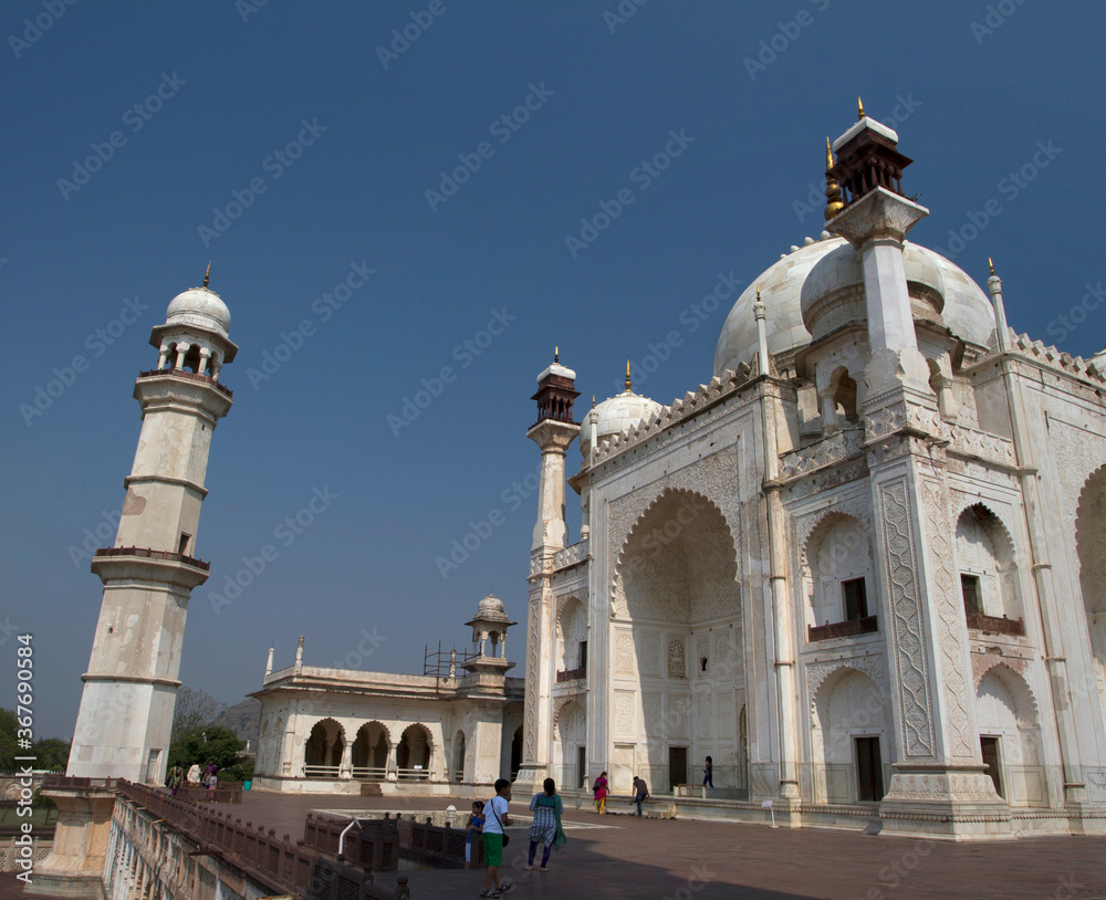 Chand bibi tomb at Aurangabad, Maharashtra Popularly known as Mini Taj ...