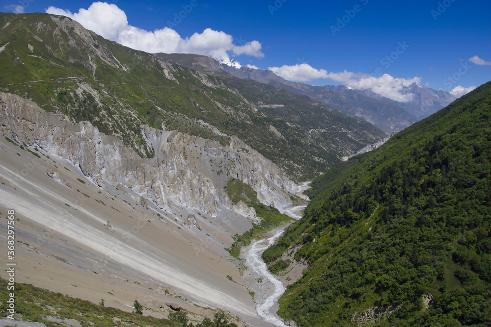 Khangsar Valley photographed from the trail to Tilicho Base Camp. Side ...