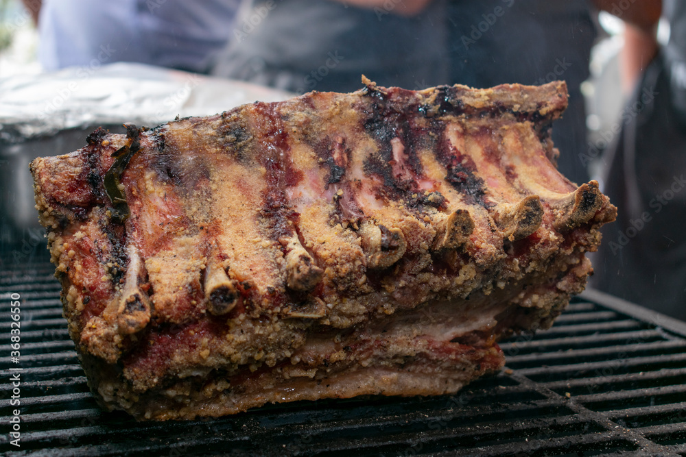 Foto de costillas prime de cerdo ala parrilla , prime rib de cerdo con ...