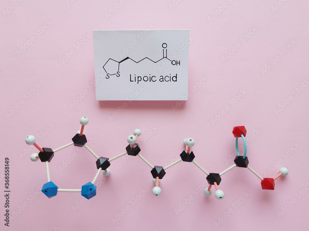 Structural chemical formula and molecular structure model of lipoic ...