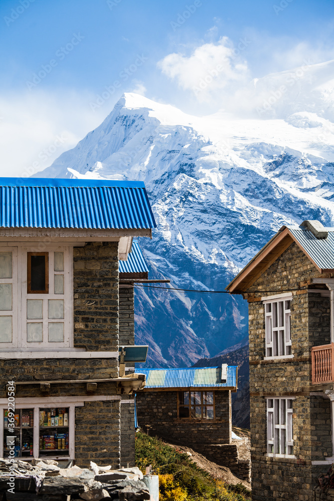 Mountain house on the Annapurna Circuit trek in the Himalayas, Nepal ...