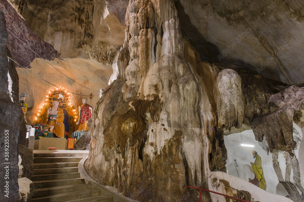 characters and events from Chinese mythology inside Perak Cave Temple ...