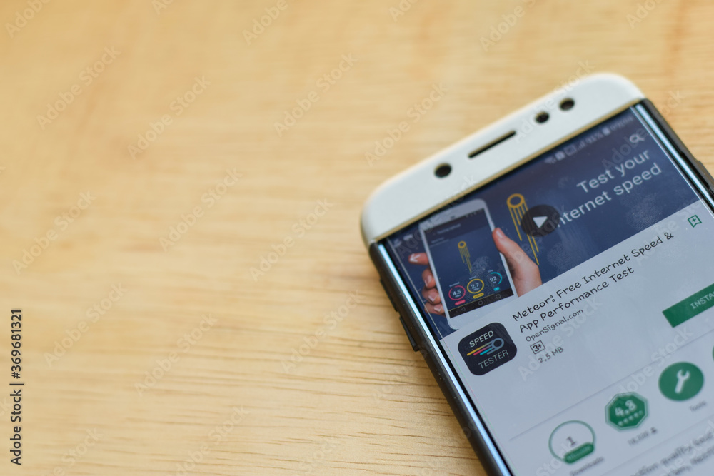 BEKASI, WEST JAVA, INDONESIA. JUNE 3, 2019 : Meteor: Free Internet ...