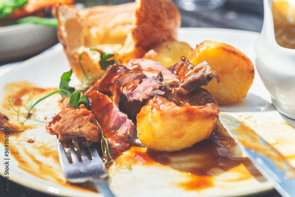 Sunday Roast with 21-day aged Sirloin of Beef, beef dripping roast ...