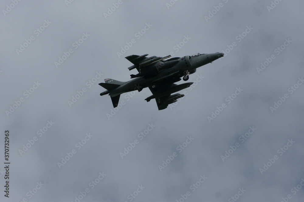 Hawker Siddeley Harrier, Harrier Jump Jet, vertical take of military ...