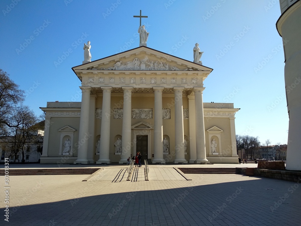 The Cathedral Basilica of St Stanislaus and St Ladislaus of Vilnius ...