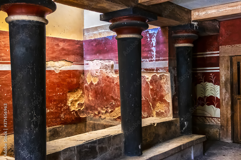 Little Throne Room in Minoan palace at Knossos on Greek Mediterranean ...