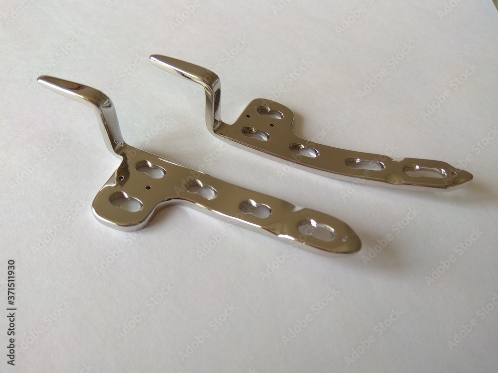 Hook plates in traumatology for treatment clavicle fractures and ...