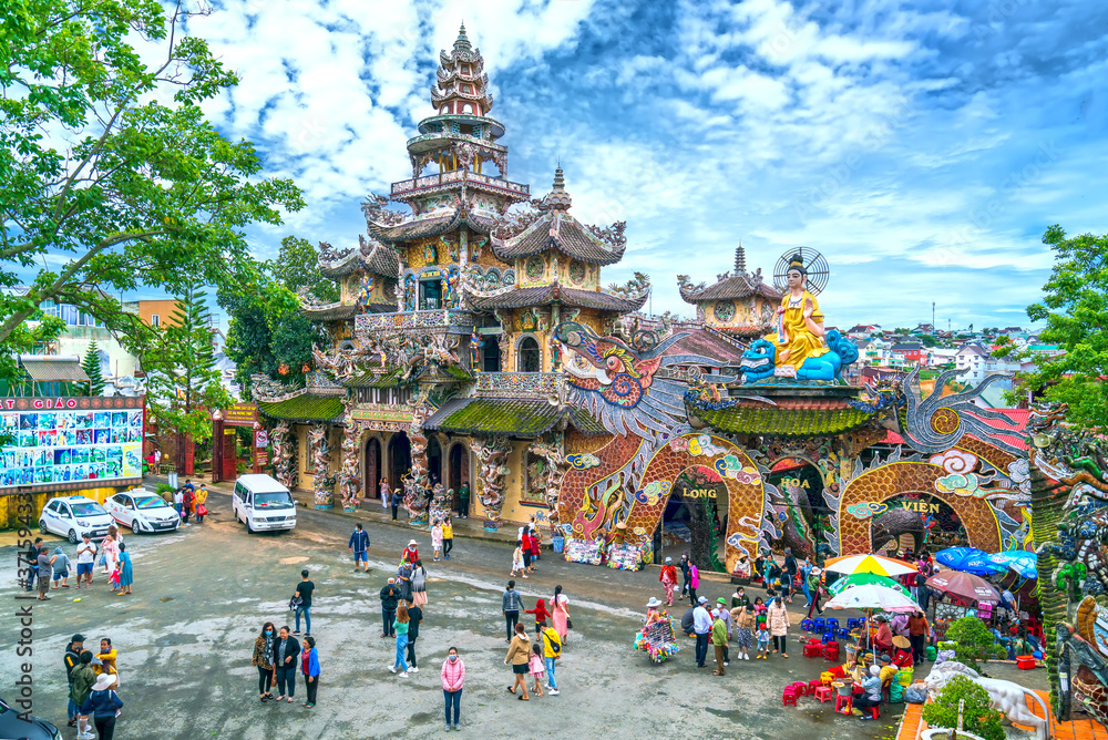 Beauty Pagoda architecture associated pylons from millions pieces ...