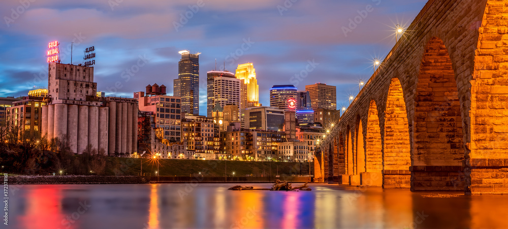 Stone Arch Bridge Minneapolis Stock Photo | Adobe Stock