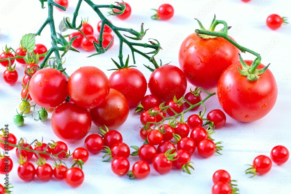 Freshly natural red tomatoes background. ripe tomato. Healthy eating ...