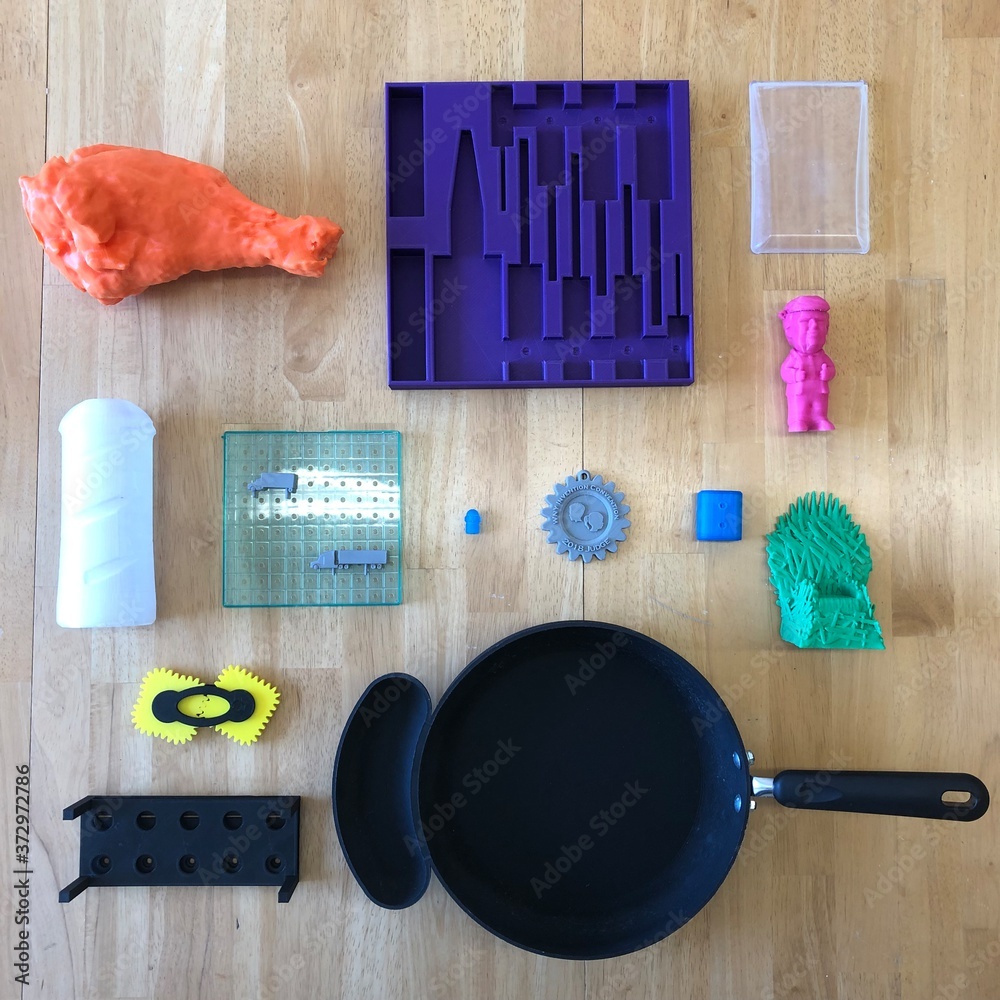 3d printed items Stock Photo | Adobe Stock