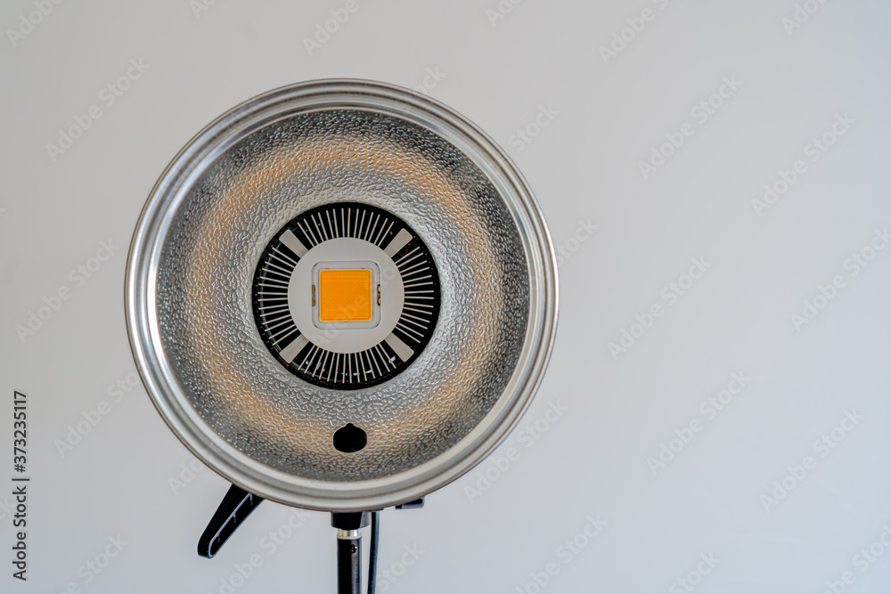 LED continuous lighting lamp on a stand 5500 k kelvin white daylight ...