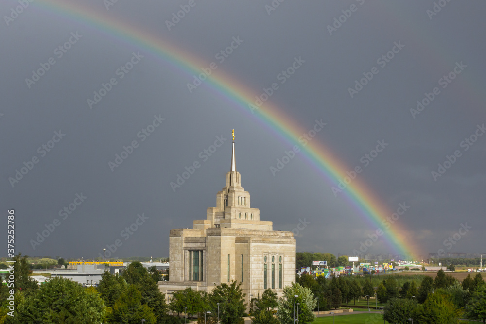 Foto de Beautiful building. Church of Jesus Christ of Latter-day Saints ...