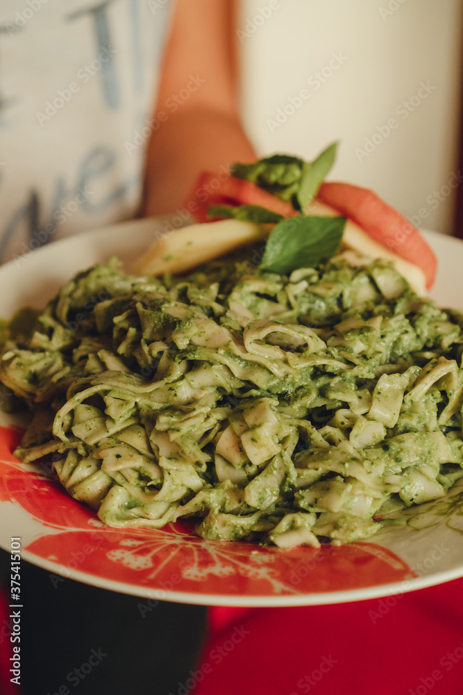 fideos artesanales hechos de alimentos nativos peruanos Stock Photo ...