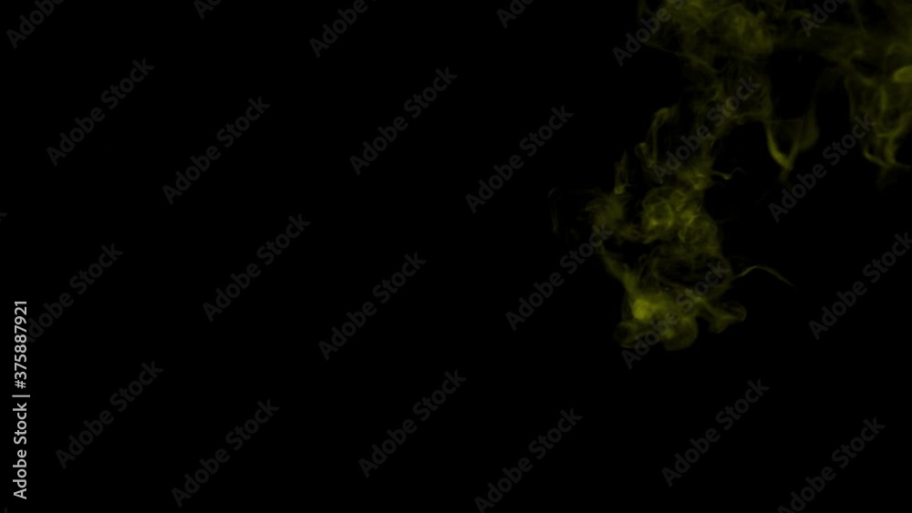 Vidéo Stock Effect of a smoke ring slowly floating and a smoke ring ...