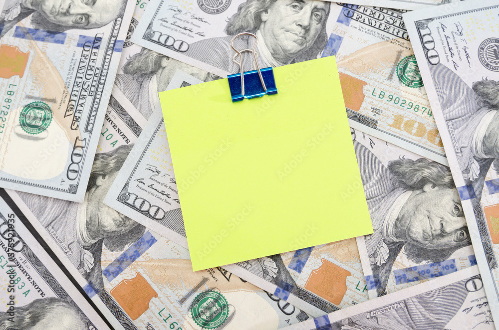 empty sticky post it note for your message on dollar bills for design ...