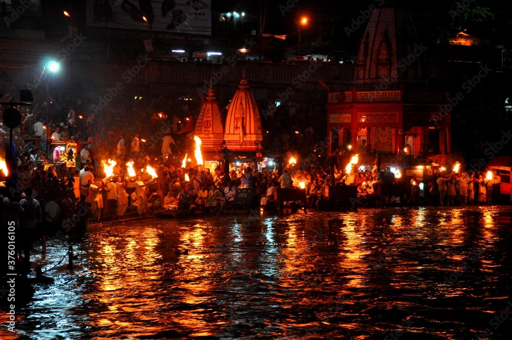 Evening prayers at the banks of a holy river in Haridwar Stock Photo ...