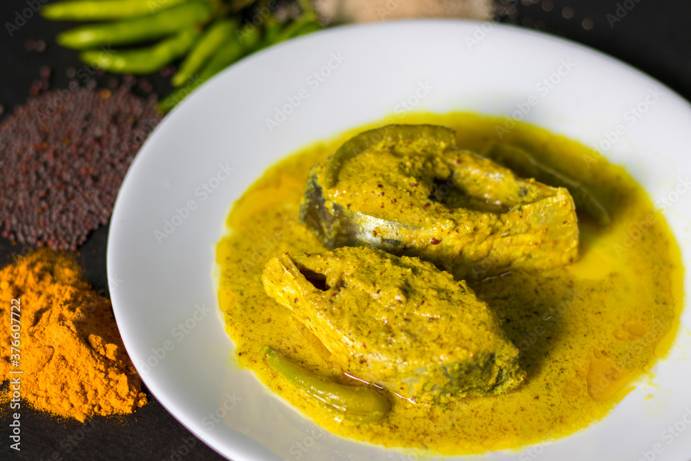 Famous Bengali Dish Hilsa/Ilish fish with poppy and mustard seed recipe ...