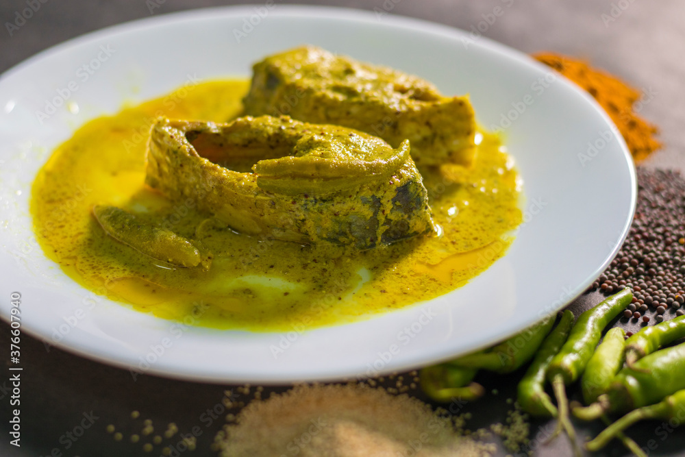 Famous Bengali Dish Hilsa/Ilish fish with poppy and mustard seed recipe ...