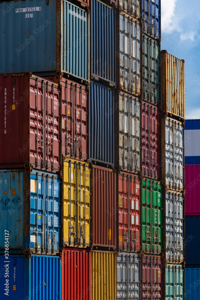 Container Stapel Hafen bunt Fracht System Transport international ...