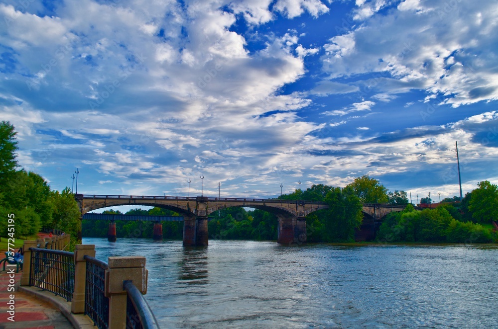 Beautiful Skyline at the arched bridge crossing "Dillingham Street ...