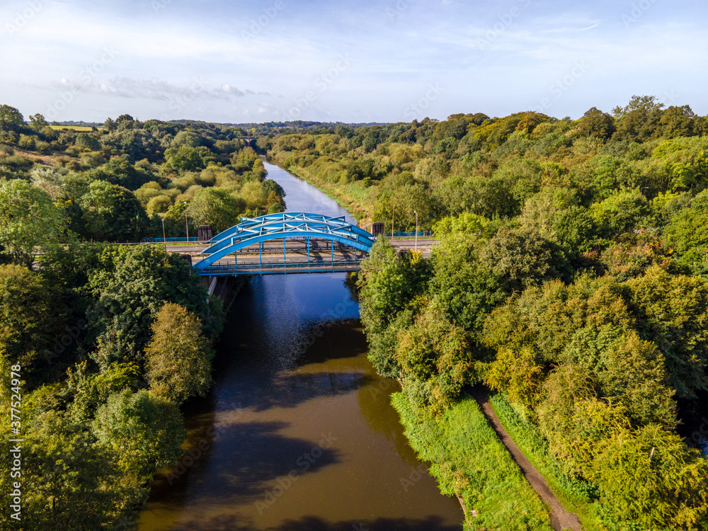 The Hartford Bridge, or Blue Bridge, is a single-span road bridge ...