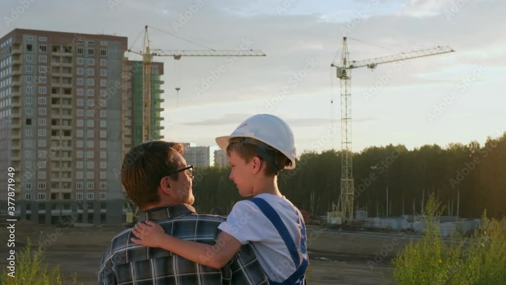 Father and son happy Family concept. Little boy and his dad engineer ...