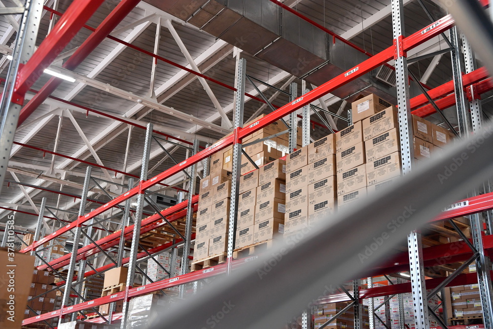 Foto de warehouse, box, package, supermarket, factory, shelves, storage ...