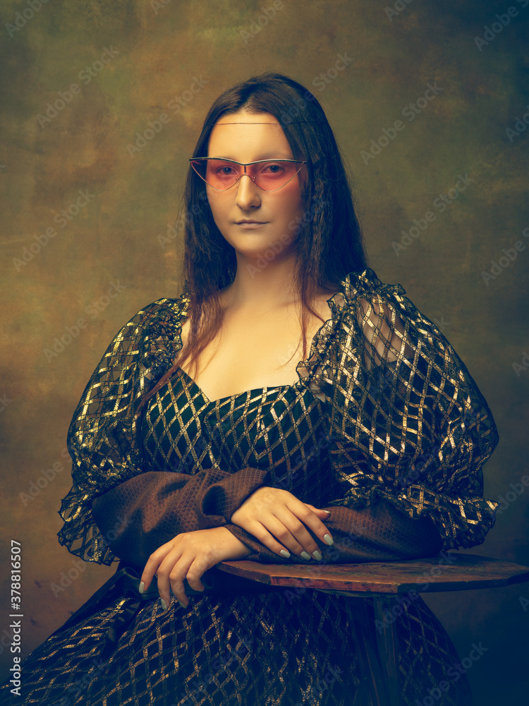 Eyewear pink. Young woman as Mona Lisa, La Gioconda isolated on dark ...