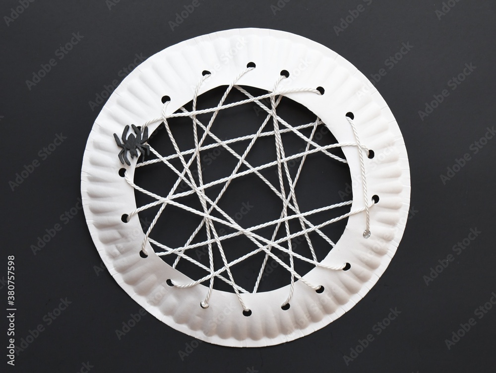 Spider Web Halloween Craft for Children Easy and Fun Fall Art Project ...