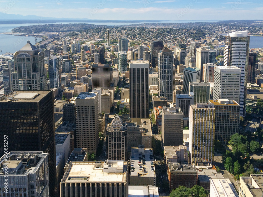Bird's-eye view of downtown Seattle skyline at daytime Stock Photo ...