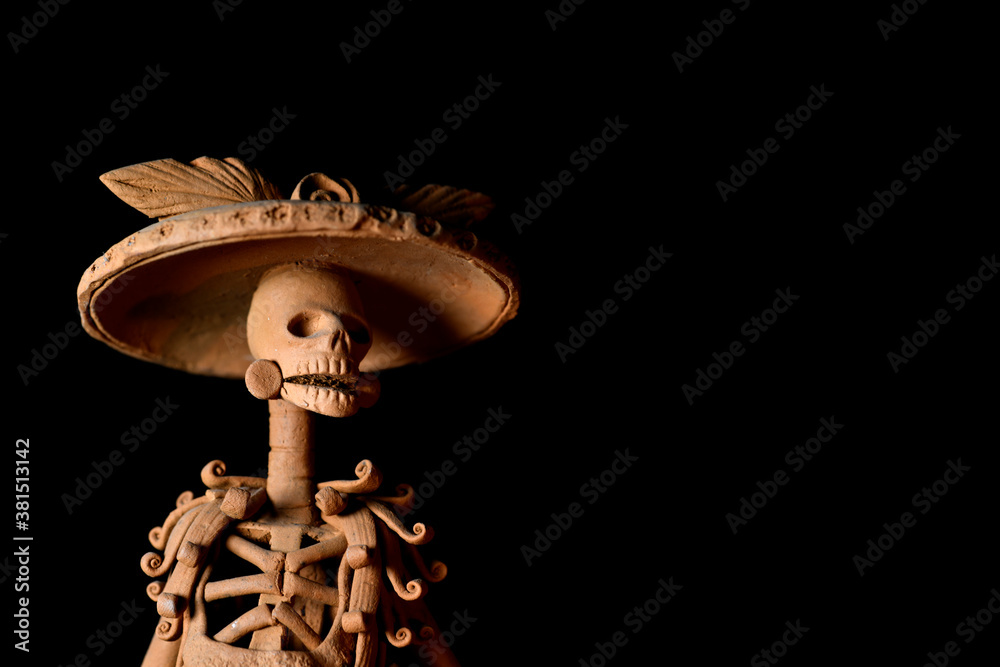 Dia de los muertos, Catrina de barro popular para la ofrenda del Día de ...