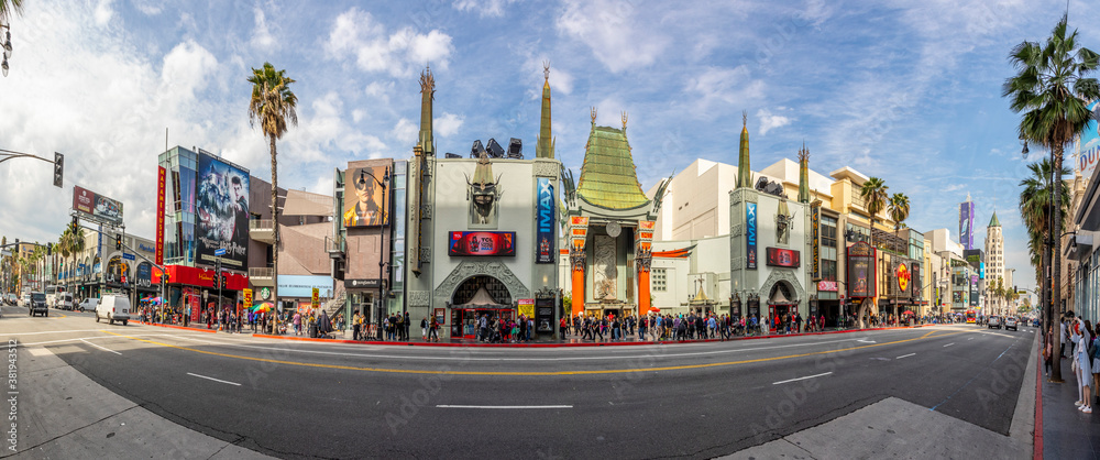 street view of Hollywood boulevard with madame tussauds theater and ...