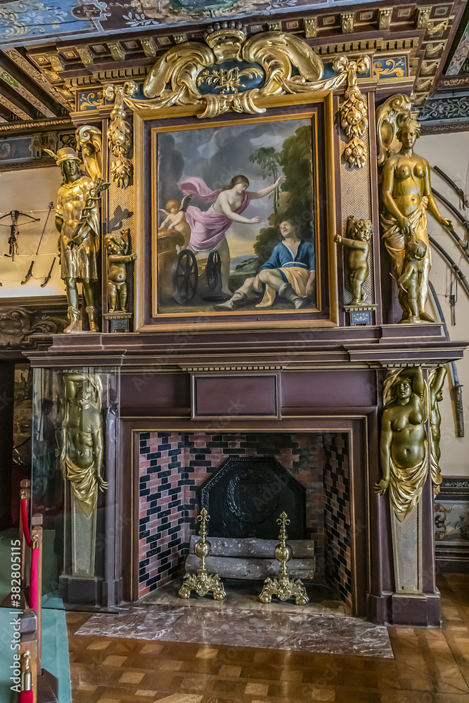 Interior of Cheverny Castle: The Arms room - largest room in castle ...