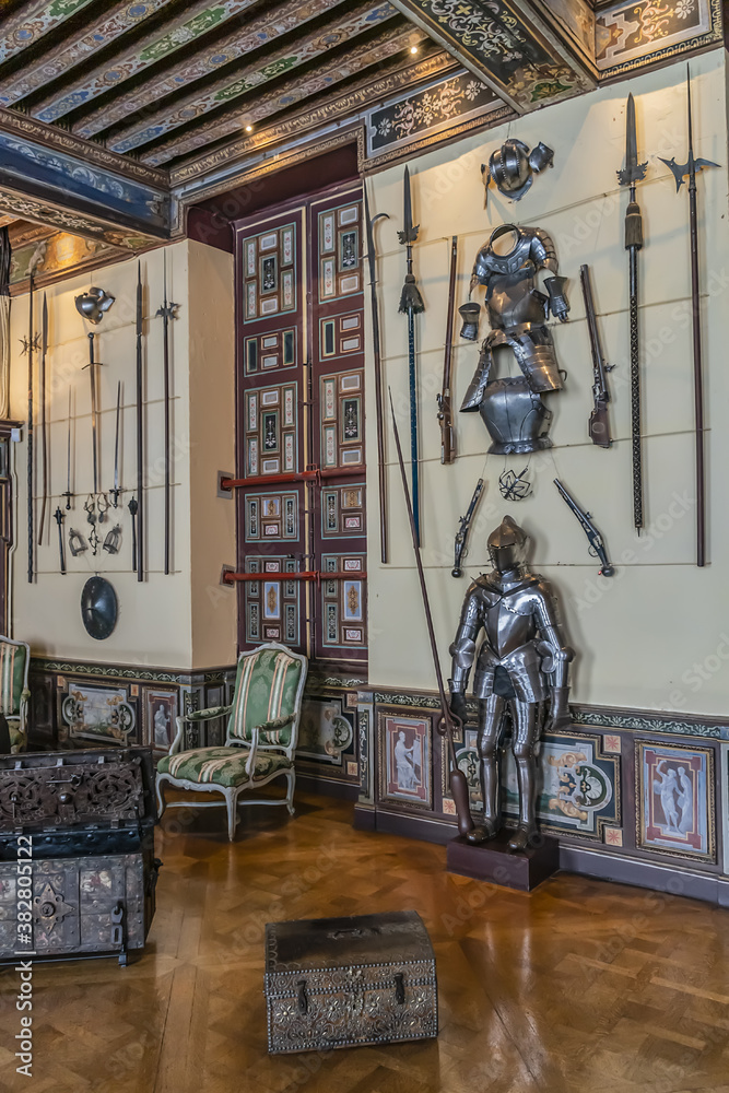 Interior of Cheverny Castle: The Arms room - largest room in castle ...