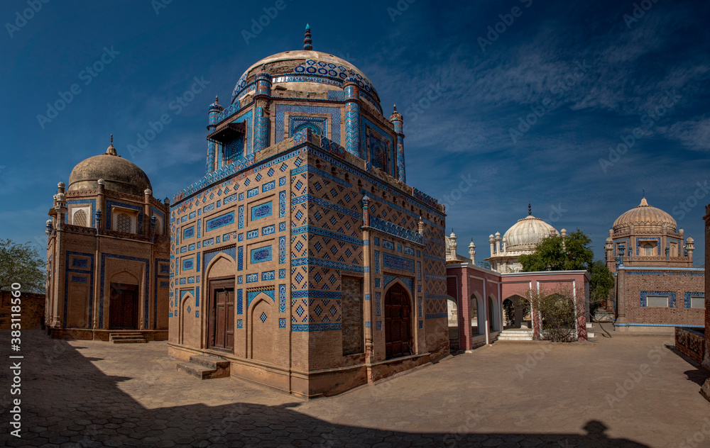 royal graveyard of abbasi family in derawar, rohi desert cholistan ...