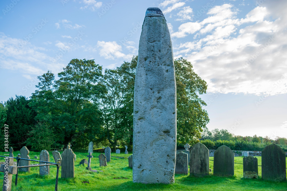 Rudston Monolith, East Yorkshire. The Tallest Prehistoric Single ...